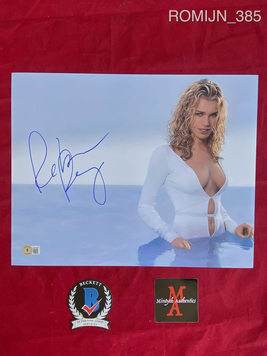 ROMIJN_385 - 11x14 Photo Autographed By Rebecca Romijn – Mintych Authentics