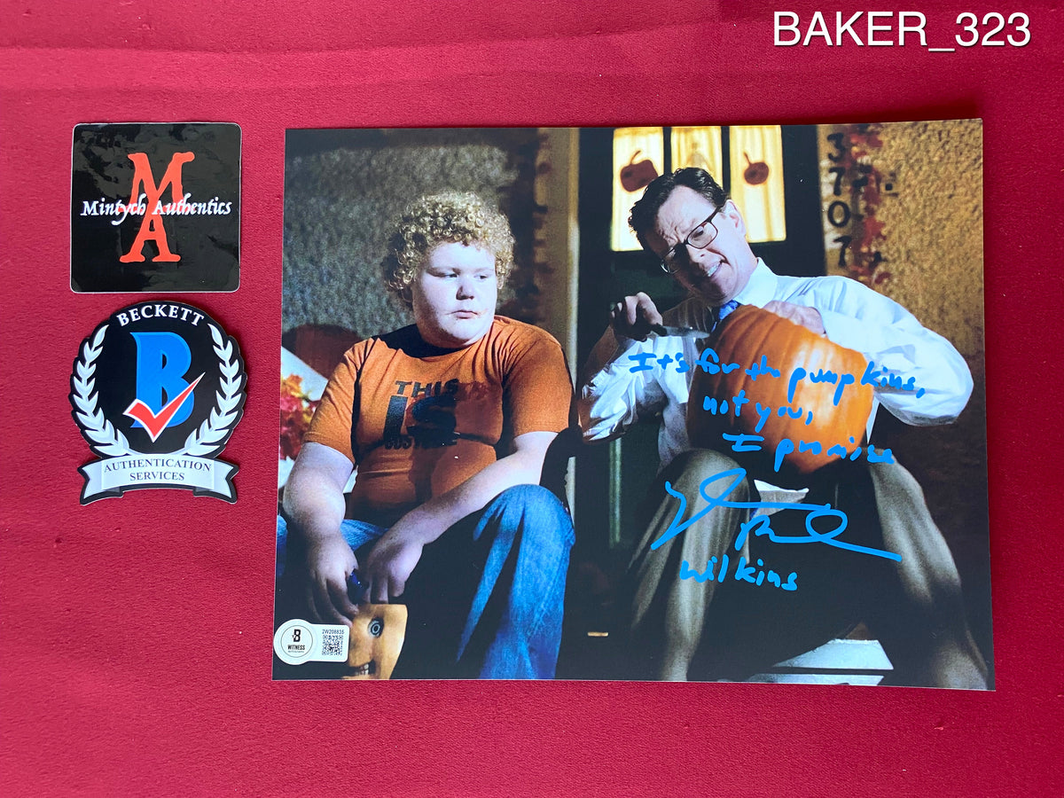 BAKER_323 - 8x10 Photo Autographed By Dylan Baker – Mintych Authentics