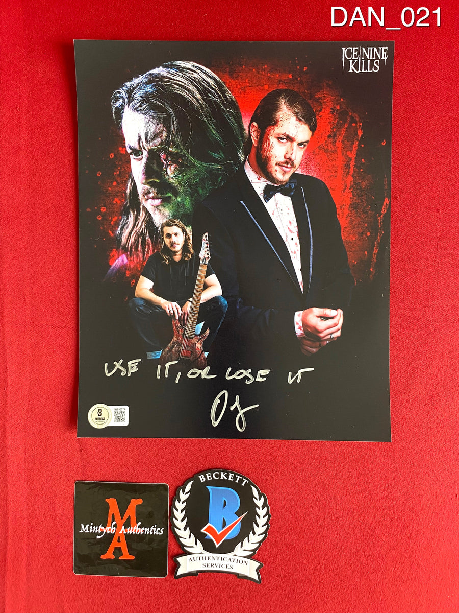 DAN_021 - 8x10 Photo Autographed By Dan Sugarman – Mintych Authentics