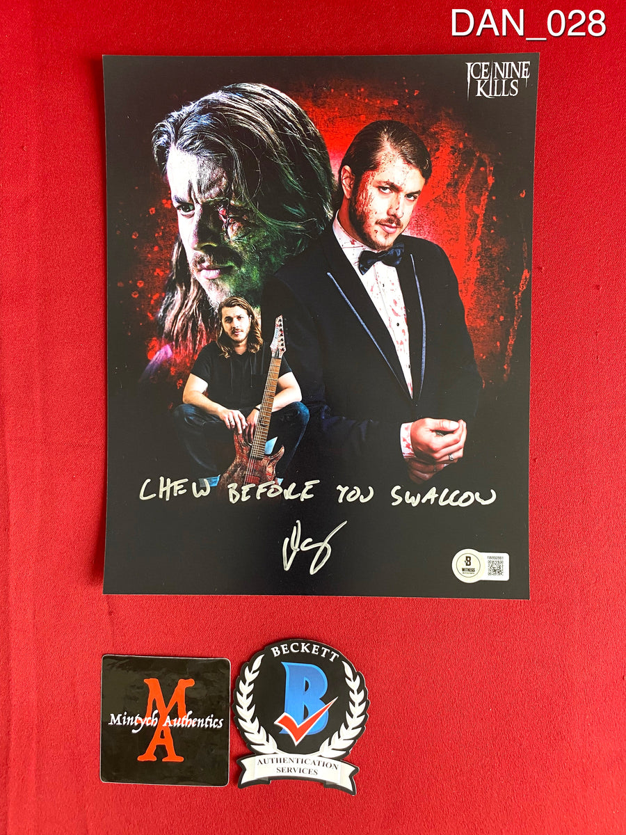 DAN_028 - 8x10 Photo Autographed By Dan Sugarman – Mintych Authentics