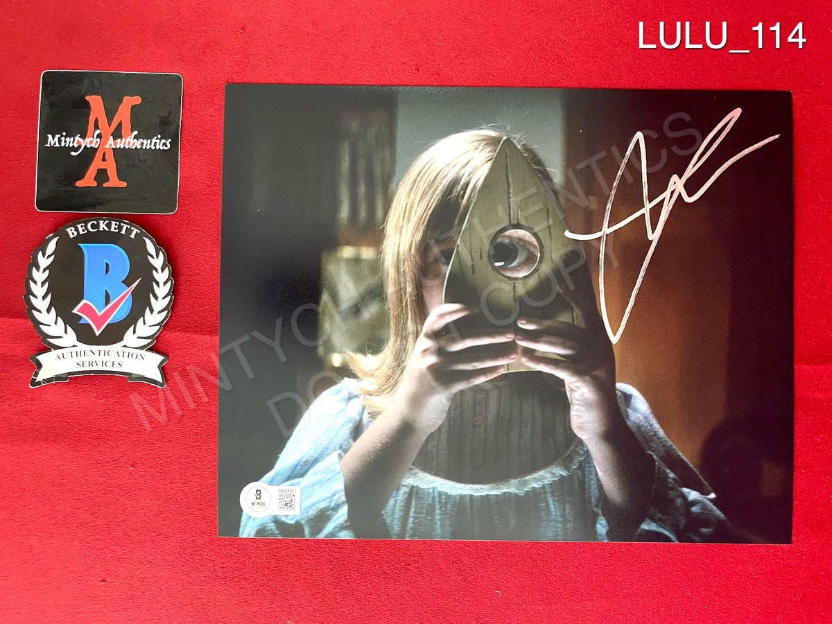 LULU_114 - 8x10 Photo Autographed By Lulu Wilson – Mintych Authentics