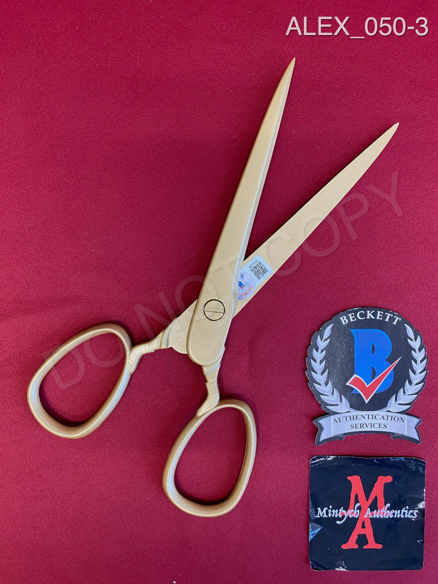 ALEX_050 - Jordan Peele's US Scissors Trick Or Treat Studios Prop Auto ...