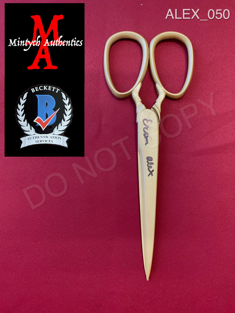 ALEX_050 - Jordan Peele's US Scissors Trick Or Treat Studios Prop Auto ...