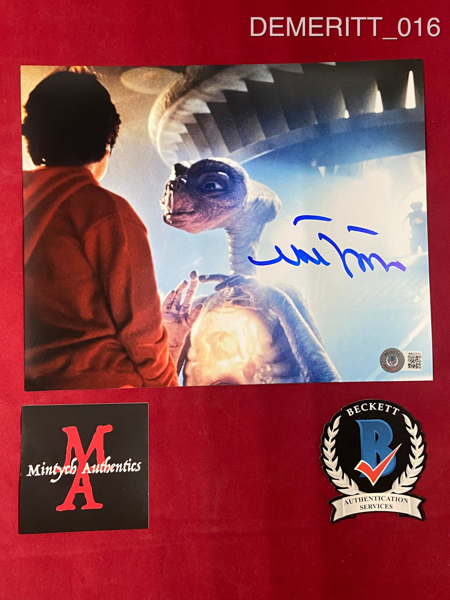 DEMERITT_016 - 8x10 Photo Autographed By Matt Demeritt – Mintych Authentics